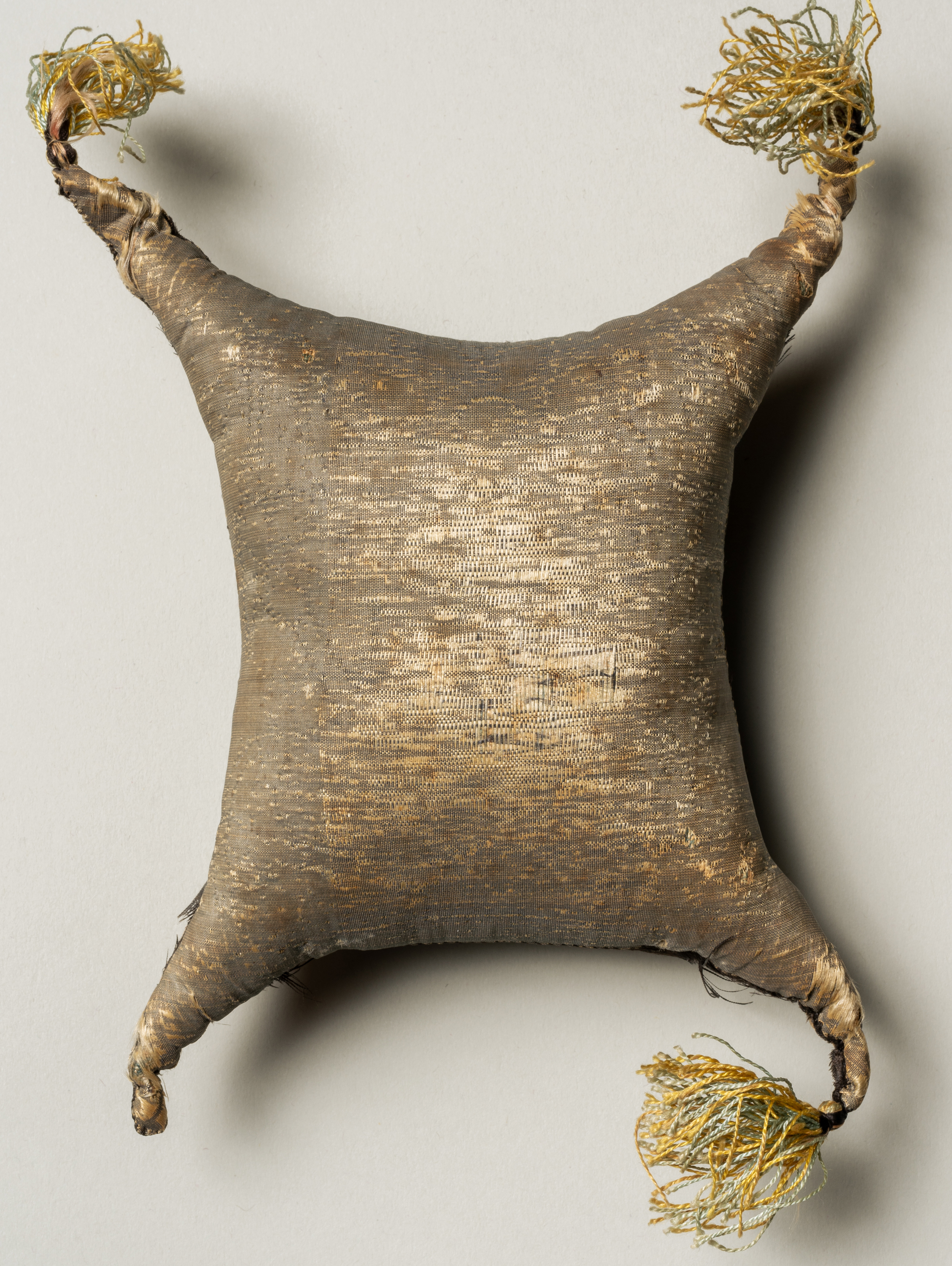 Frazer Family Pincushion | Timeline of the American Revolution